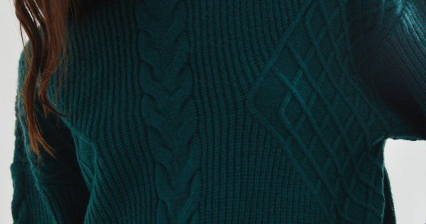 SWEATER TEJIDO MEDIA POLERA TRENZA ESPIGA